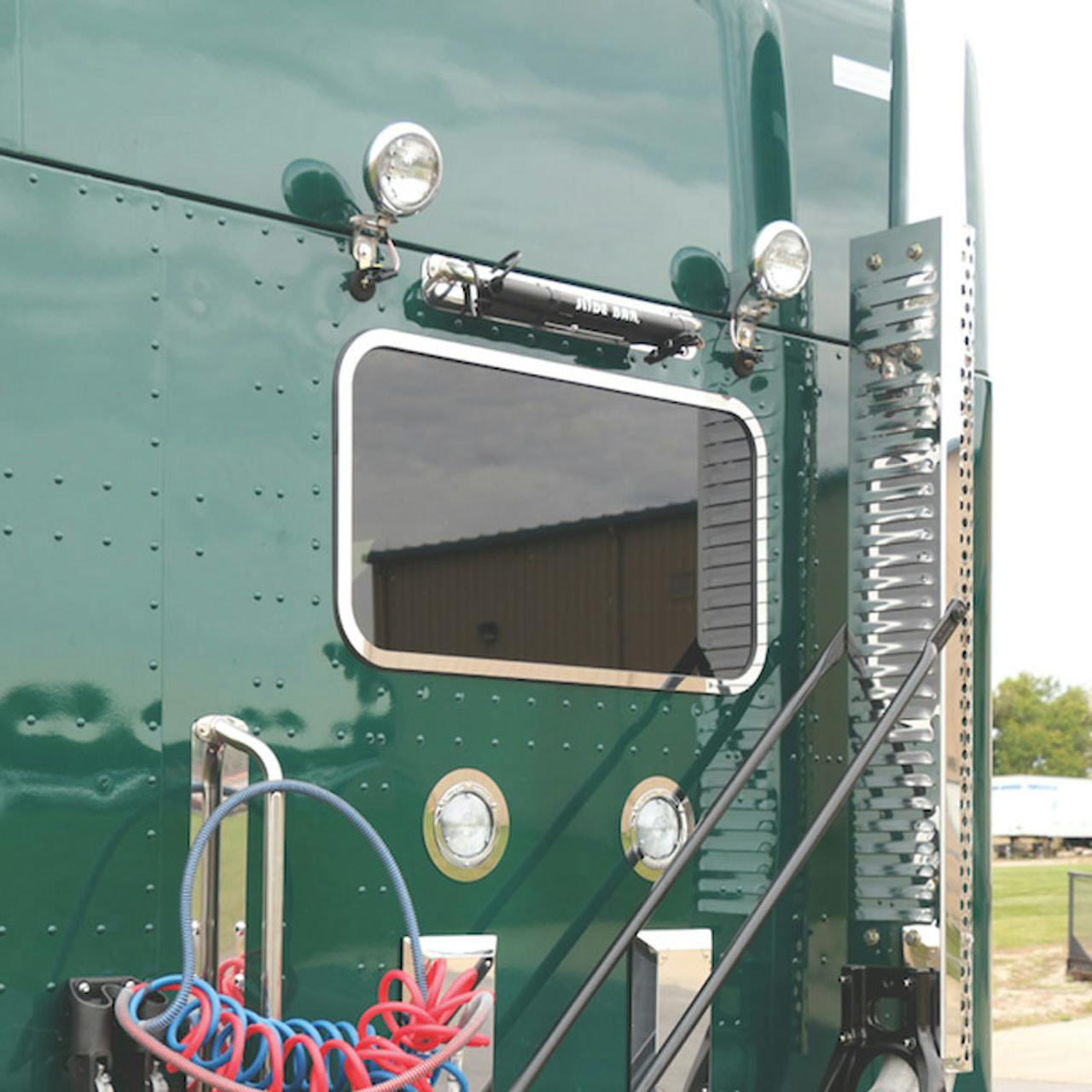peterbilt sleeper window kit