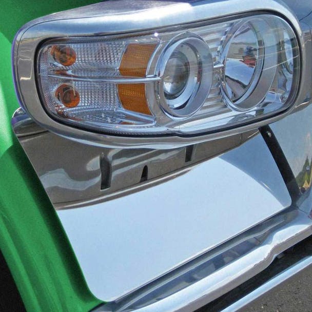 Peterbilt 589 Stainless Steel Lower Headlight Fender Guard - Raney's ...