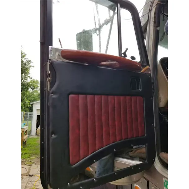 Street Rod Interior Kit for Peterbilt 359 And 379 | Raney's