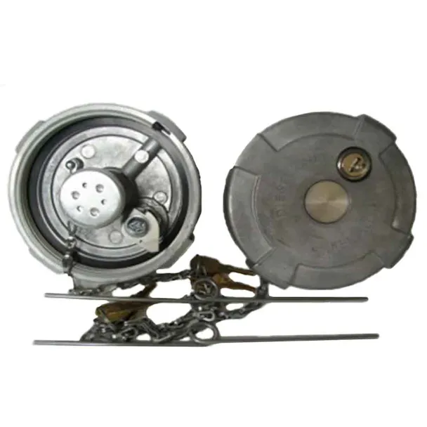 Non-Vented Fuel Cap With Chain & Relief | Raney's