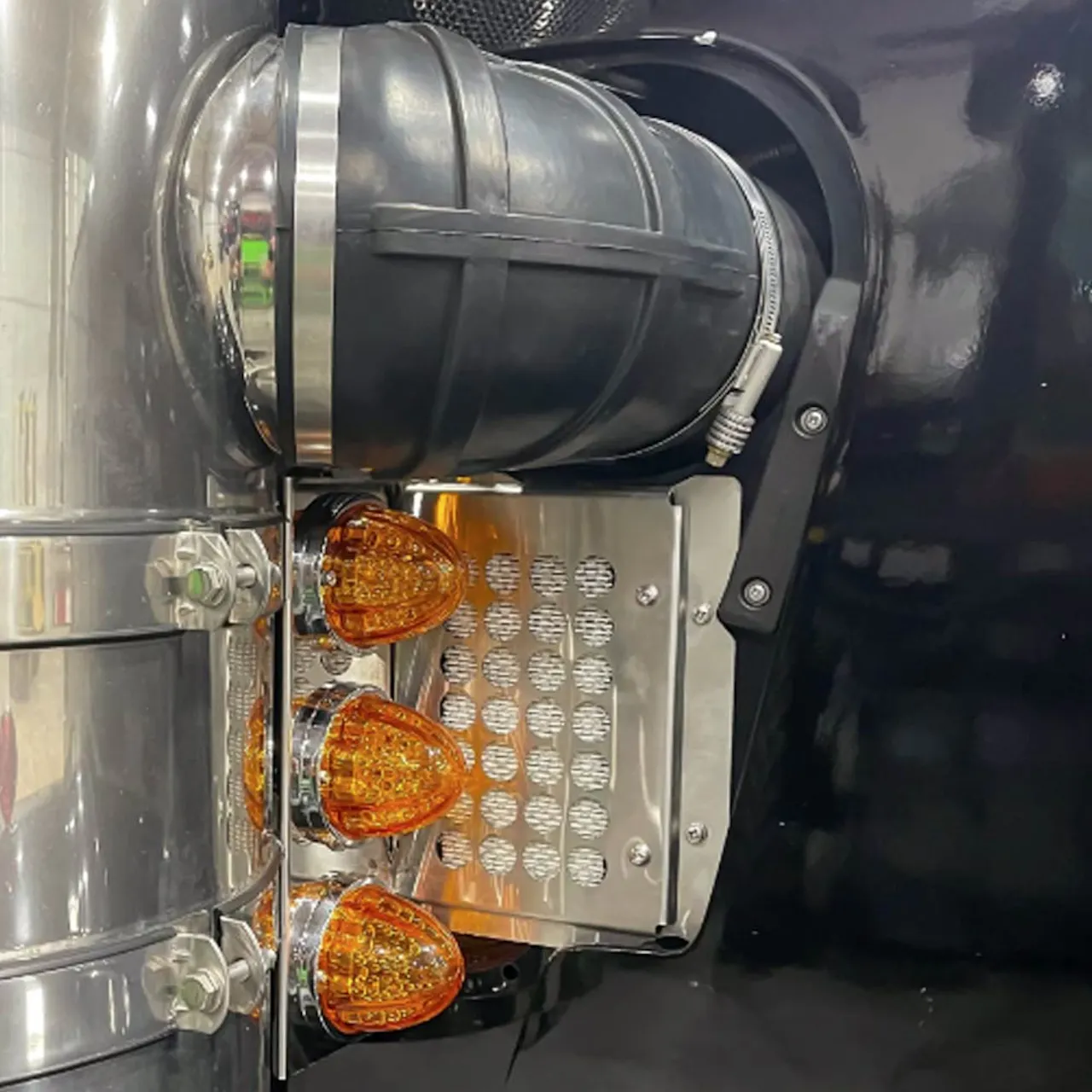 Kenworth T600 T800 W900 Cab Fresh Air Filter System | Raney's