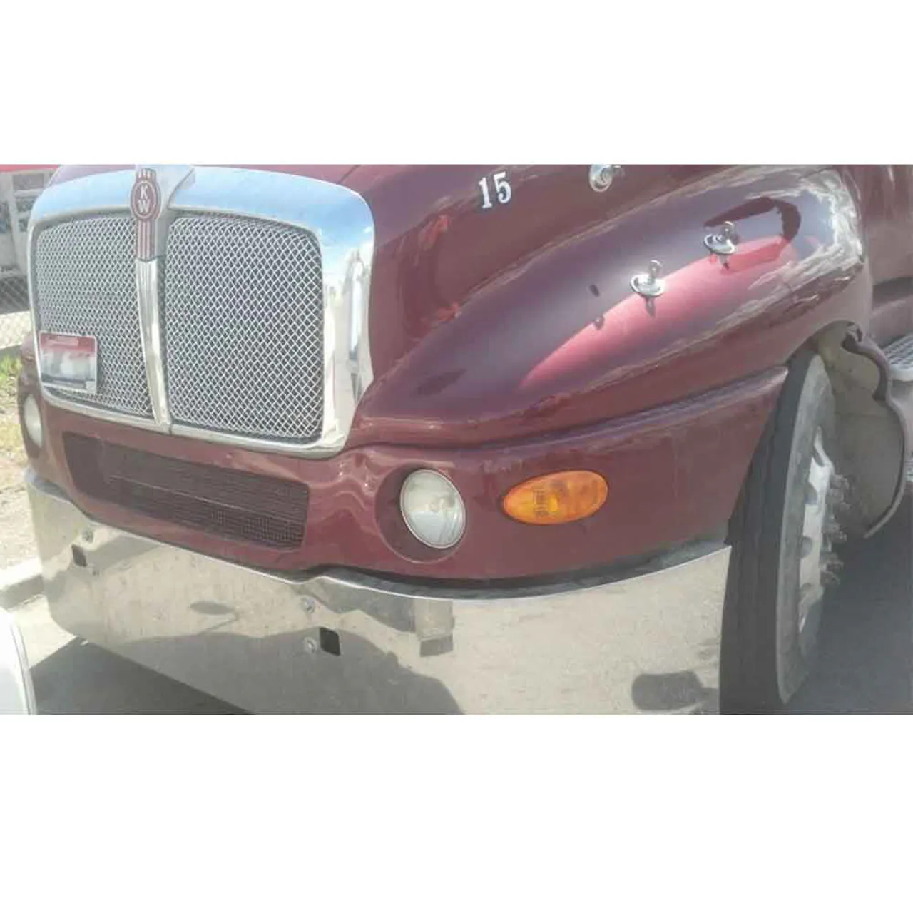 Kenworth T2000 1996+ 18" Stainless Steel Bumper | Raney’s
