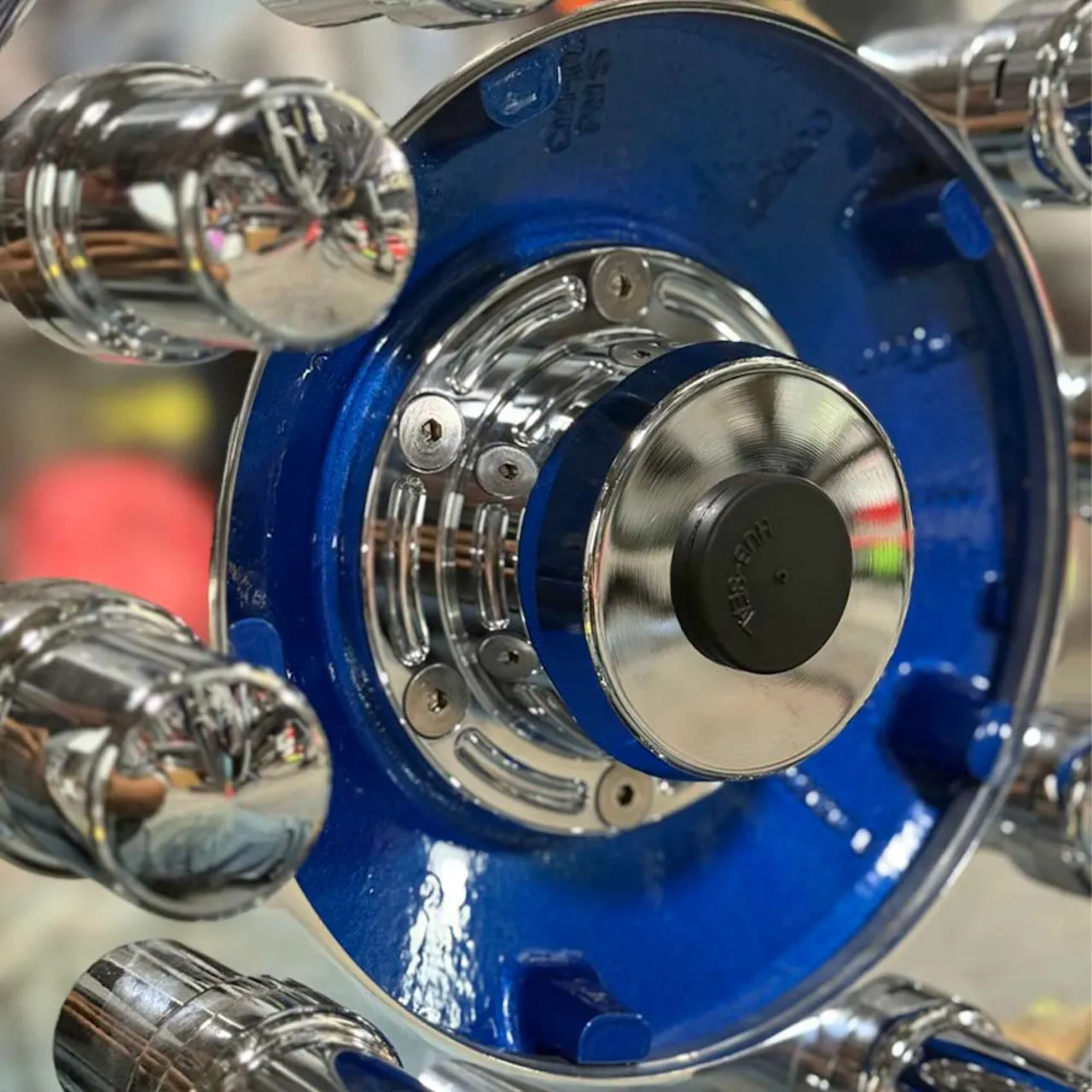 Chrome Plated Billet Aluminum Front Oil Caps By Lincoln Chrome